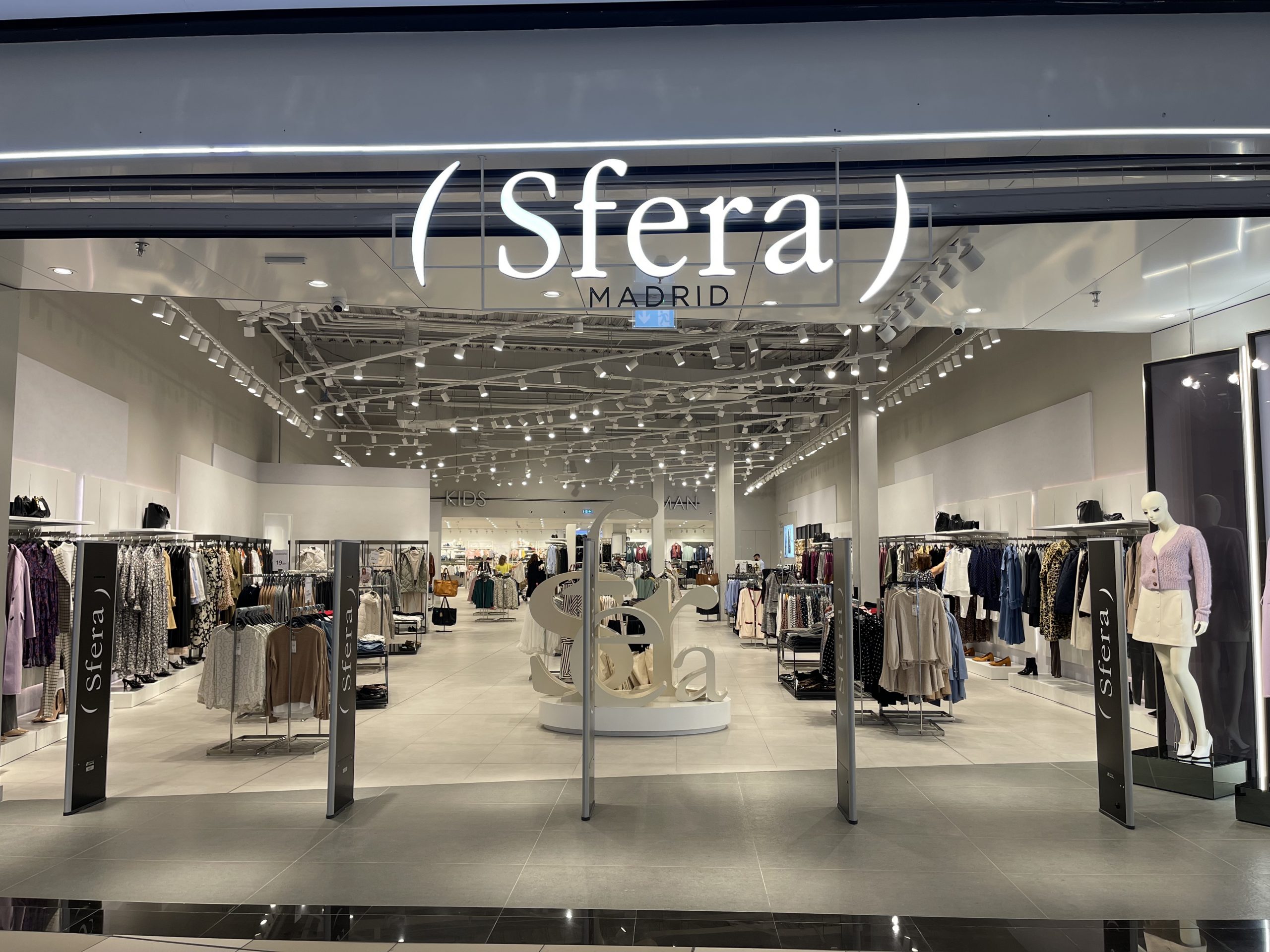 Sfera Mujer Vestidos Rebajas & Camisas Mujer Rebajas 2025